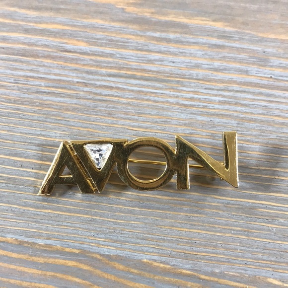 Avon | Jewelry | Avon Vintage Gold Tone Brooch With A Triangle Faux ...